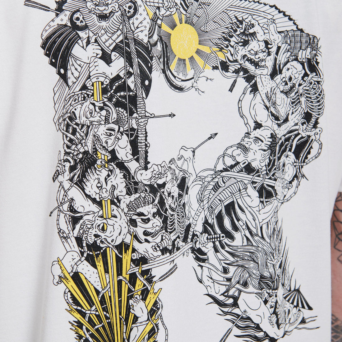 ФУТБОЛКИ | ЛОНГСЛІВИ - RIOT DIVISION